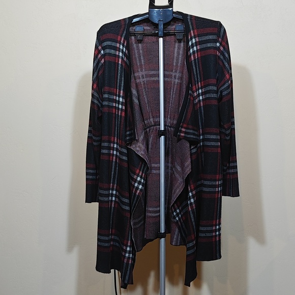 Signature Studio | Sweaters | Signature Studio Cardigan | Poshmark
